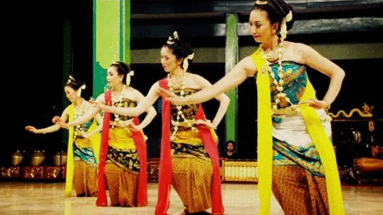 Seni Tari Tradisional Jawa yang Memesona: Lebih dari Sekadar Gerakan ...